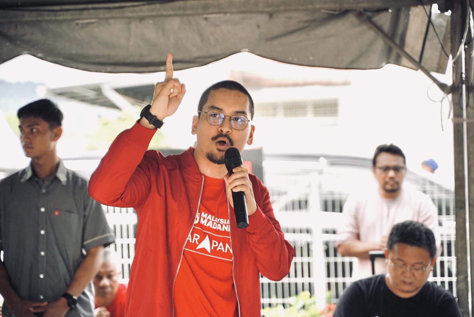 Pemimpin boleh pilih untuk jadi negarawan mahupun politikus murahan - Taufiq Johari - Media Madani